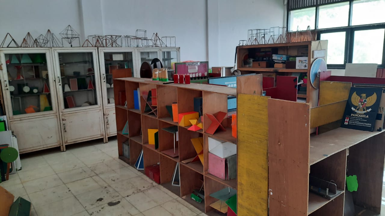 LABORATORIUM – Pendidikan Matematika